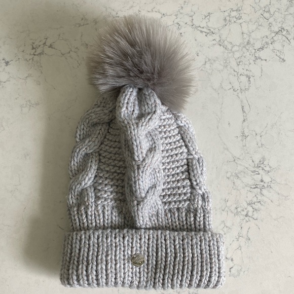 Express | Accessories | Nwot Express Winter Hat | Poshmark